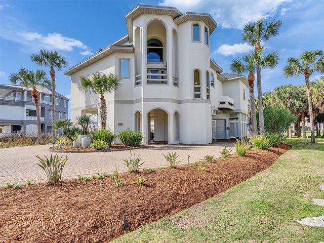 4206 Turks Pt, Galveston, TX 77554