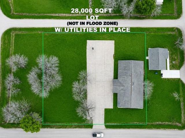 4206 2nd 1/2 St, Brookshire, TX 77423