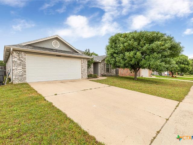 4207 Maggie Drive