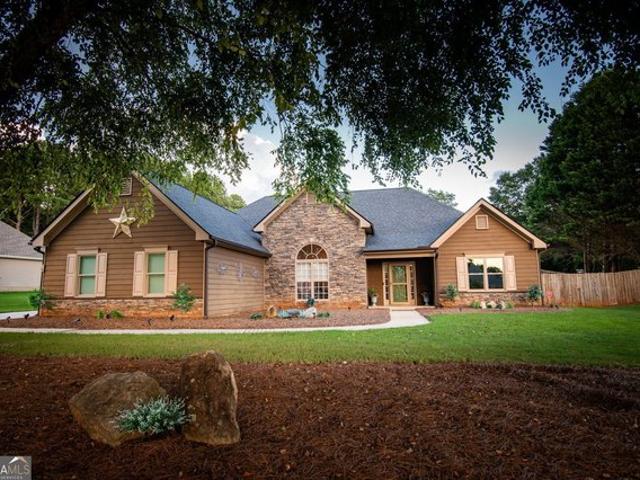 4207 Old Wood Dr, Conyers, GA 30094