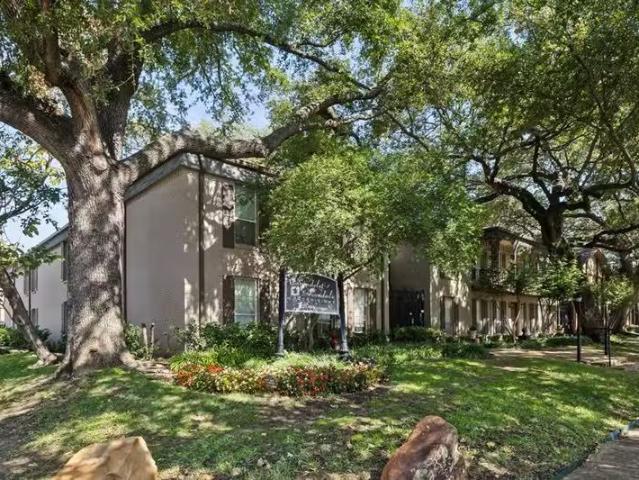 4207 Avondale Ave #106, Dallas, TX 75219