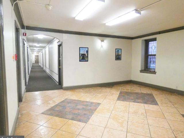 4207 Chester Avenue # 102