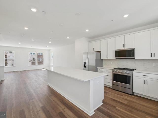 4207 Eliza Court