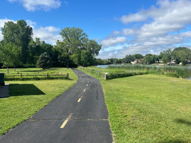 4207 Lakeside Avenue N # 122