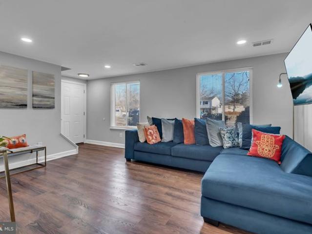 4207 Quigley Ct, Waldorf, MD 20602