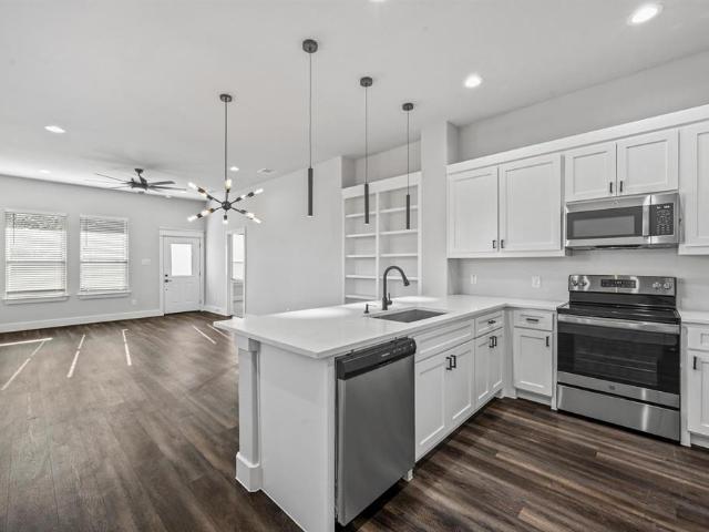 4207 Scarsdale Lane