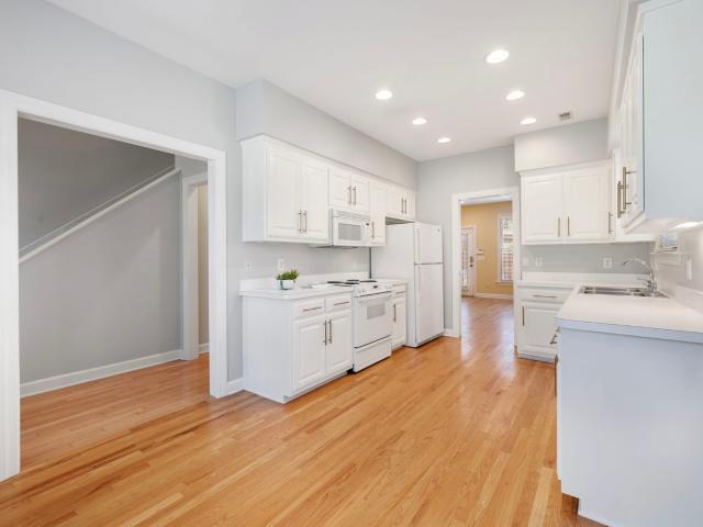4207A Kirtland Rd