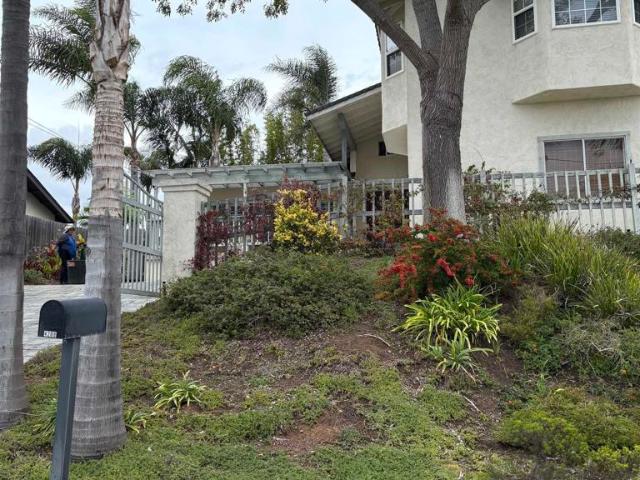 4208 Park Dr, Carlsbad, CA 92008 | MLS #NDP2603 | Compass