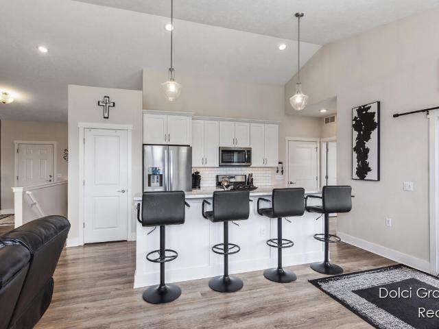 4208 Shetland Drive