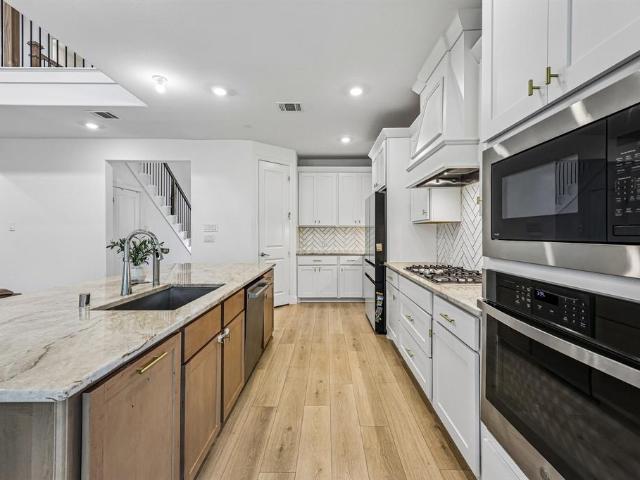 4208 Tawakoni Drive