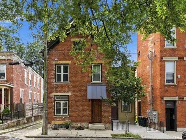 4208 Williamson Pl, Cincinnati, OH 45223