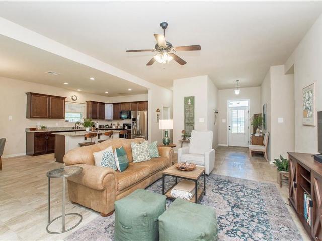 42092 Dothan Place