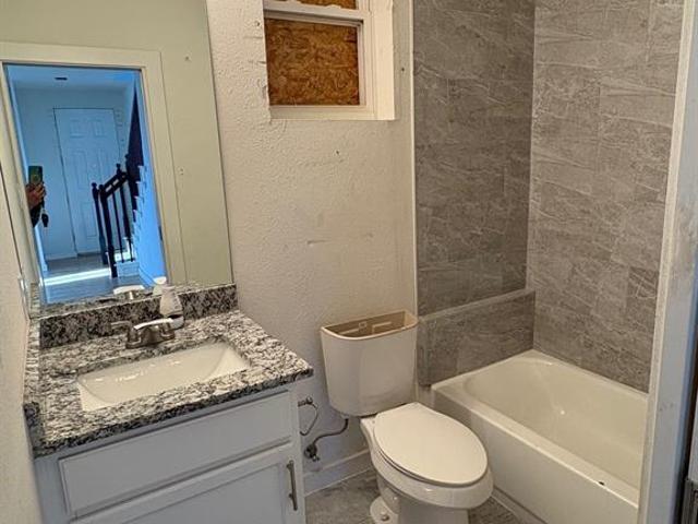 4209 Metropolitan Ave, Dallas, TX 75210 | MLS #21171