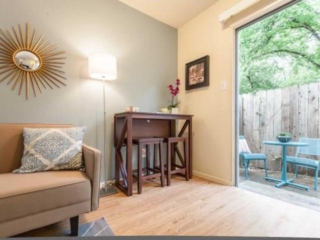 4209 Avenue B Ave # 106