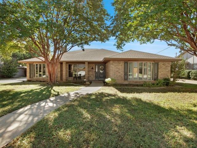 4209 Capilla St, Fort Worth, TX 76133