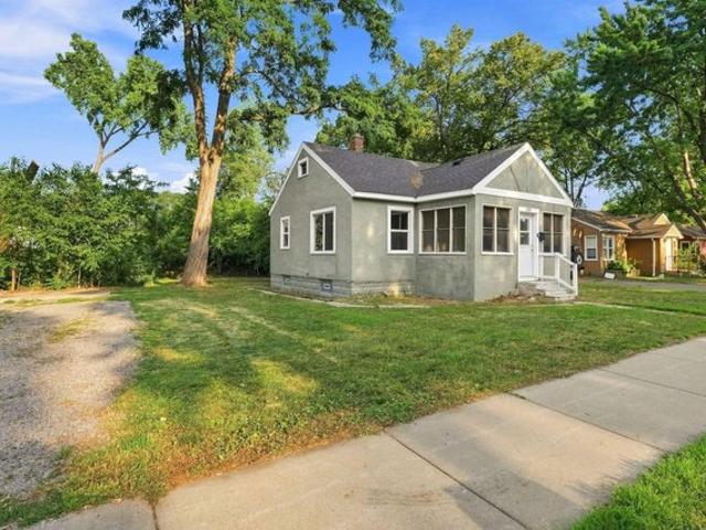 4209 Zane Ave N, Robbinsdale, MN 55422