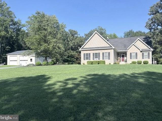 42000 Pleasant Valley Ct, Hollywood, MD 20636