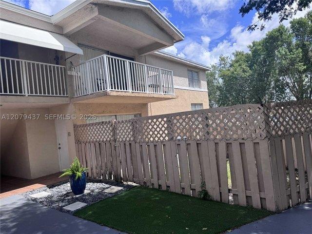 4200 NW 79th Ave Apt 1C, Doral, FL 33166