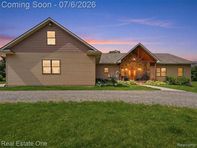 4200 Nelson Scott Dr, Holly, MI 48442