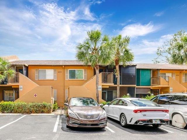 4200 Looking Glass Ln #4206, Naples, FL 34112