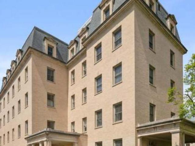 4200 Pine St #401, Philadelphia, PA 19104
