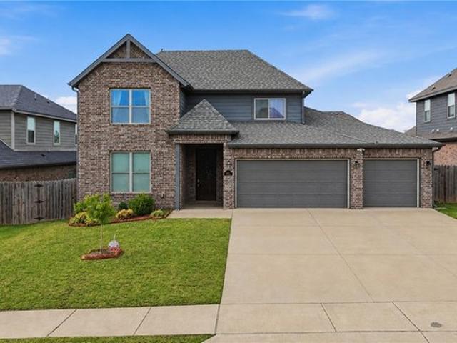 4200 SW Acres Ave, Bentonville, AR 72713