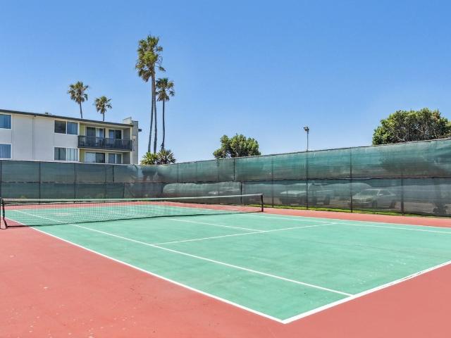 4200 S Harbor Blvd 1 Bedroom Apartment for Rent at 4200 Harbor Blvd, Oxnard, CA 93035 Hollywood