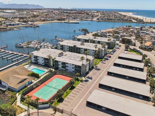 4200 S Harbor Blvd 2 Bedroom Apartment for Rent at 4200 Harbor Blvd, Oxnard, CA 93035 Hollywood