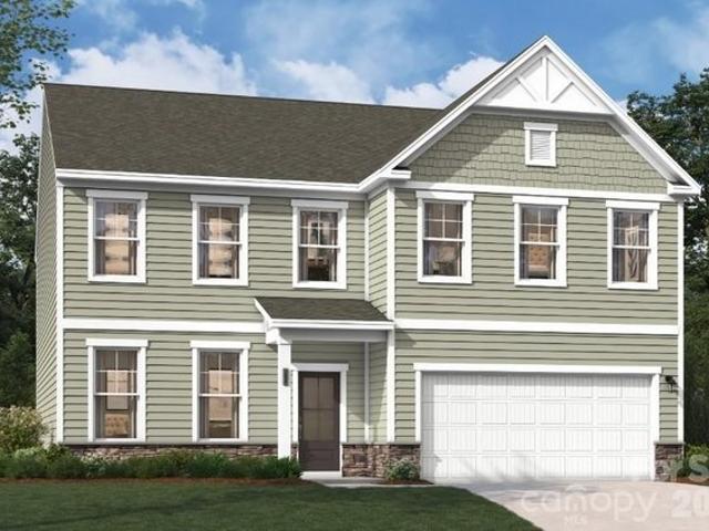 4200 Vista Pine Dr, Charlotte, NC 28215