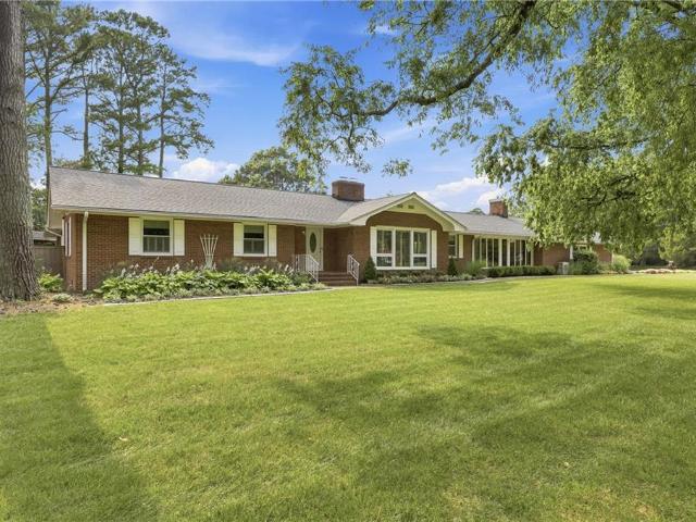 4201 Hermitage RD