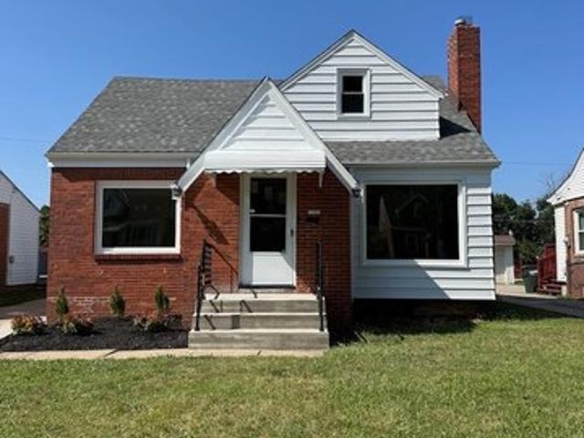 4201 Lambert Rd, South Euclid, OH 44121