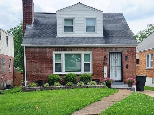 4201 Prather Ave, Saint Louis, MO 63109