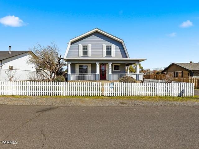 4201 Storm Ave, Yakima, WA 98908