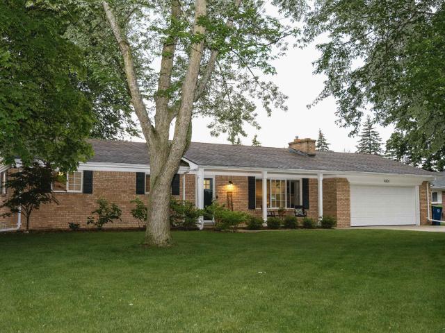 4201 Sweetbriar Dr. Drive