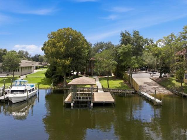 4201 Ward Cove Dr, Niceville, FL 32578