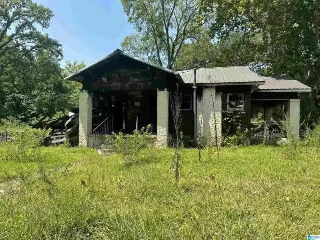 4201 12TH AVE, BIRMINGHAM, AL 35224 Single Family Residence Fo.