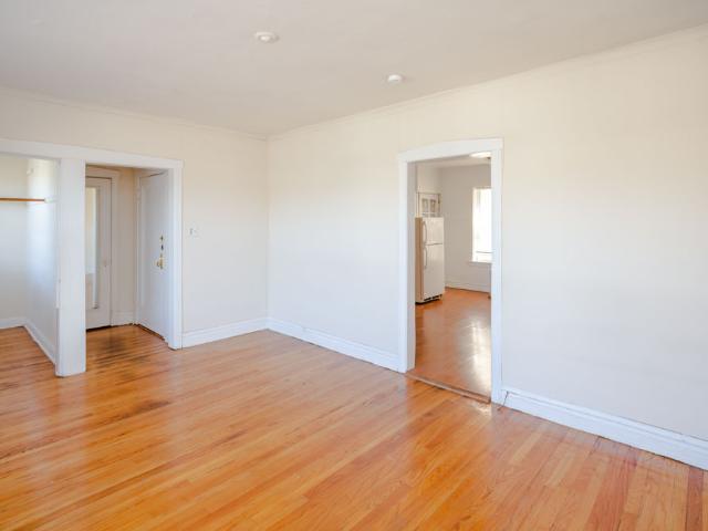 4202 N Kimball Avenue # 2W