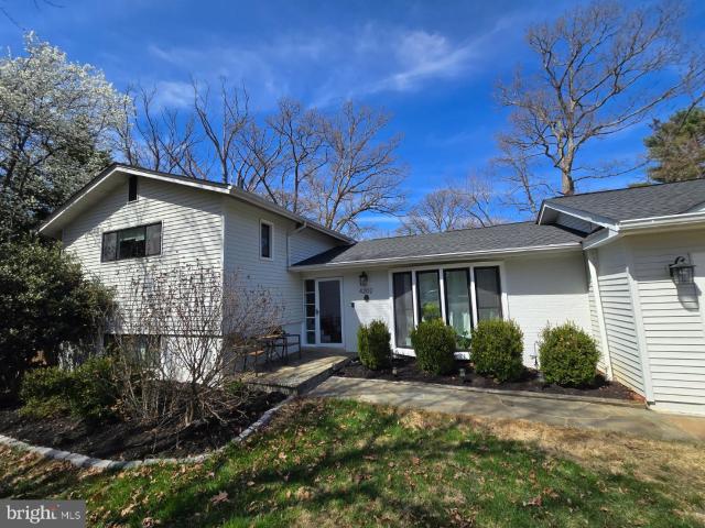 4202 Adrienne Dr, Alexandria, VA 22309 | MLS #VAFX2302 | Compass