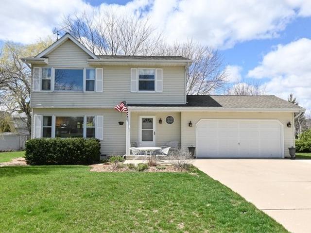 4202 Lake St, Burlington, WI 53105