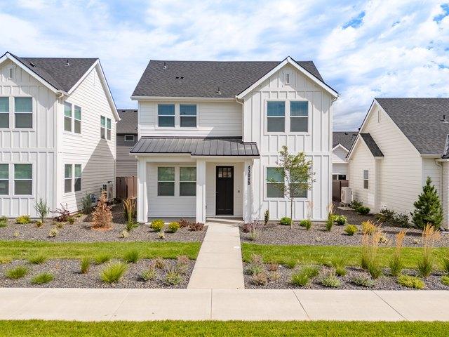 4202 Saylor Ln # B, Caldwell, ID 83607