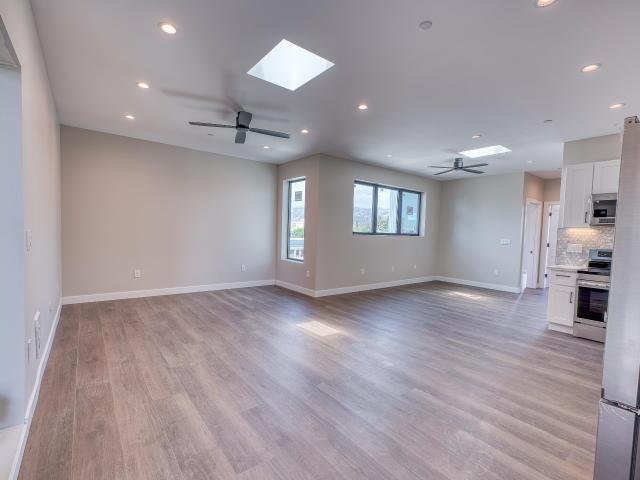 4202 Telegraph Ave 103