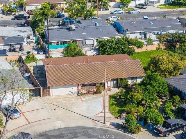 4202 W Fay Cir, Santa Ana, CA 92703