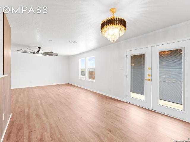 4202 Waldon Pond, San Antonio, TX