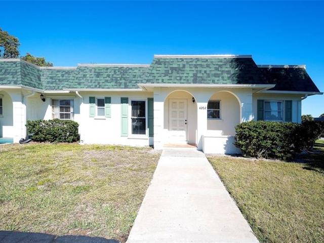 4202 35th Ave W Unit 7, Bradenton, FL 34205