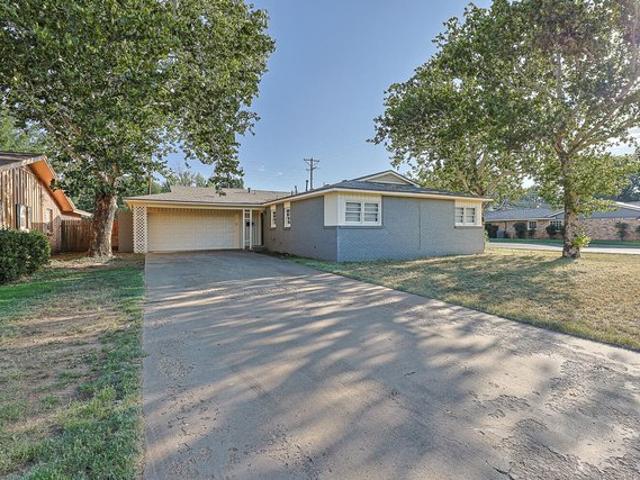 4202 53rd St, Lubbock, TX 79413