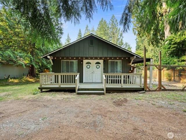 42032 N Shore Ln, Concrete, WA 98237
