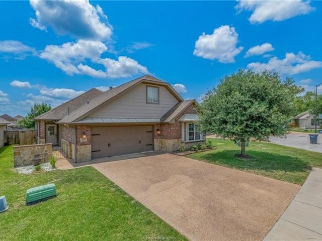 4203 Cedar Creek Ct, College Station, TX 77845