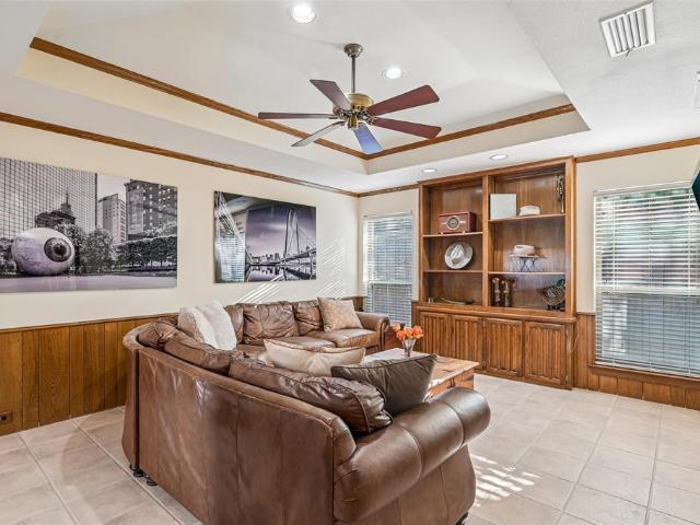 4203 Cobblers Lane