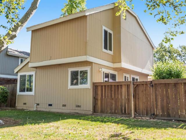 4203 Dubhe Ct