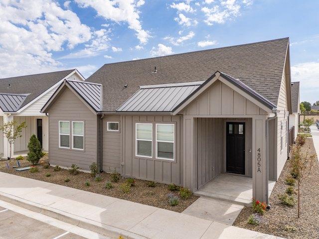 4203 Saylor Ln # B, Caldwell, ID 83607